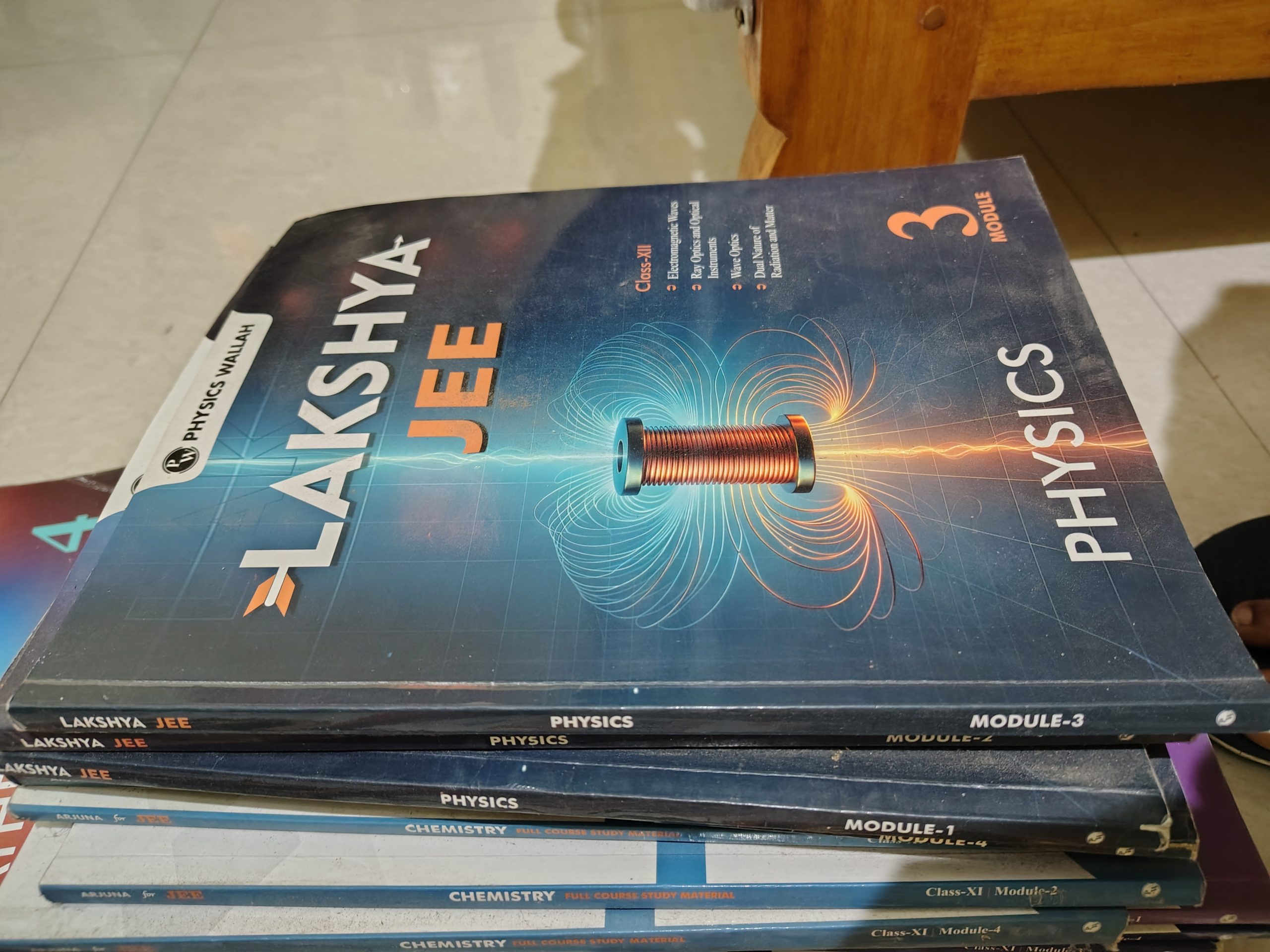 Buy MTG, JEE (11+12)MODULES,GUIDE | BookFlow